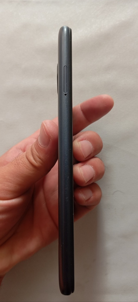 Продаётся Redmi note 9 t 4/64