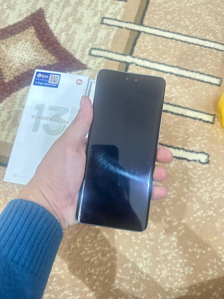 Mi 13 lite 8/128 gb full komplekt