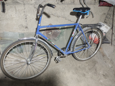 Velosiped Ural Sotiladi