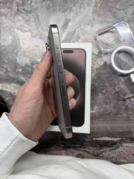Iphone 15 pro dual sim 128gb natural yomks 96%