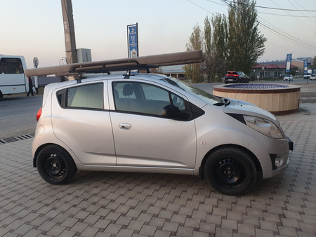 Spark 2014 sotiladi 1.25 mator