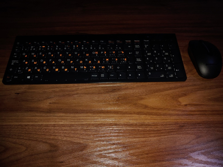 Беспроводные клавиатура и мышь Lenovo model: SK-8861