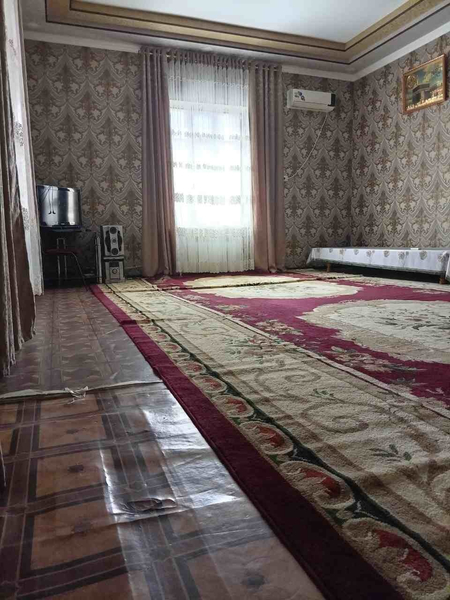 Hovli sotiladi. Manzil Guliston poliklinika orqasi.