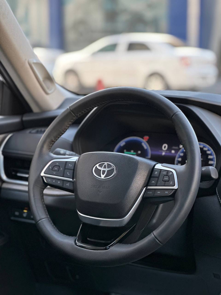 Toyota Grand Highlander Limited (HYBRID)