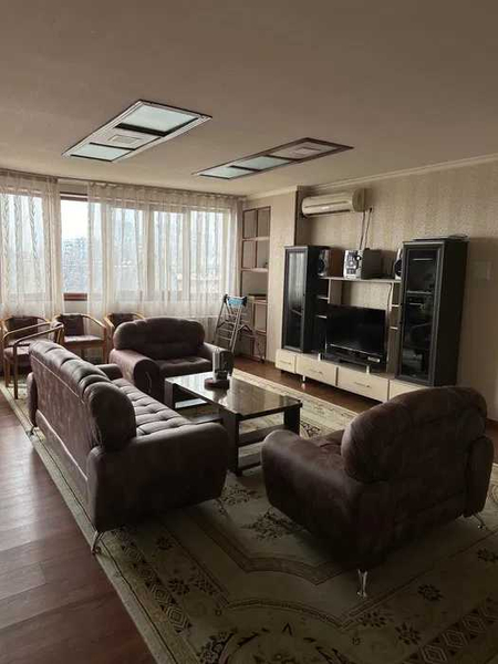 Аренда квартиры на Ц1 2/6/9 ID:KM363