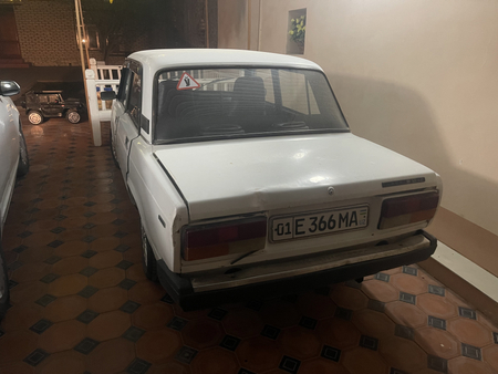 Ваз 2107.
