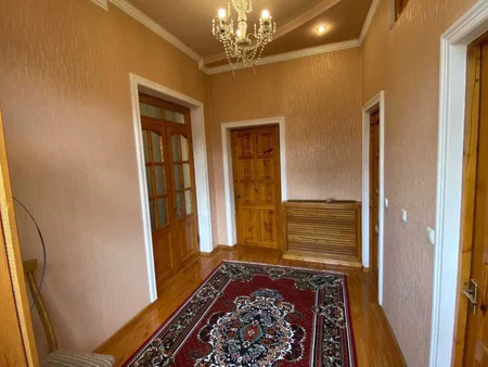 Сдаётся дом в Юнусабадском районе. Рядом с рынком Малика.