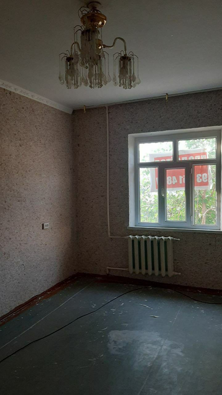 Хамид Алимжан 24. Продается 2 комнатная. 5/1 район.