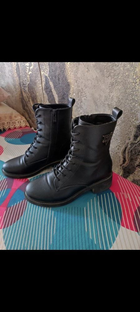 Yangi oyoq kiyimlar