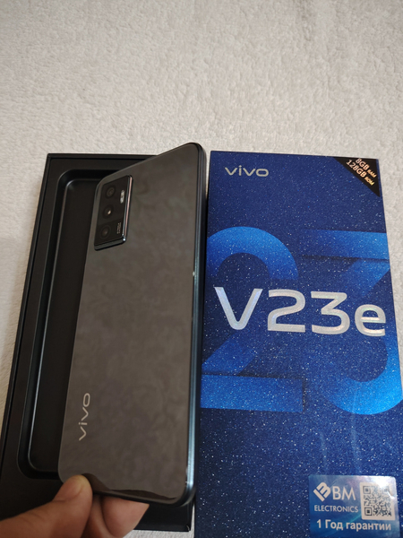 Vivo V23 e  8+4/128 GB