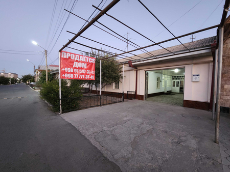 Tezda 35x18m Hovli sotiladi. Mansiz: Sam shahar Olimlar ko'chasi 35-uy