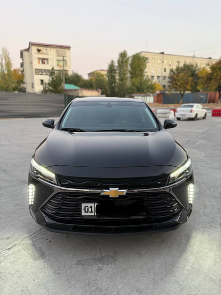 Monza 1.5 L Atmoferniy Motor. Kraskasi toza 100%
