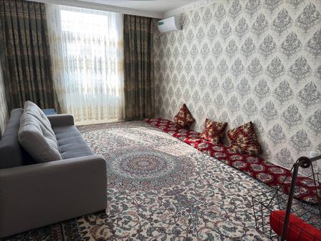 Urganch sh: Karat kafe yonida 4 chi qavatda 2 xonali kv ijaraga berila