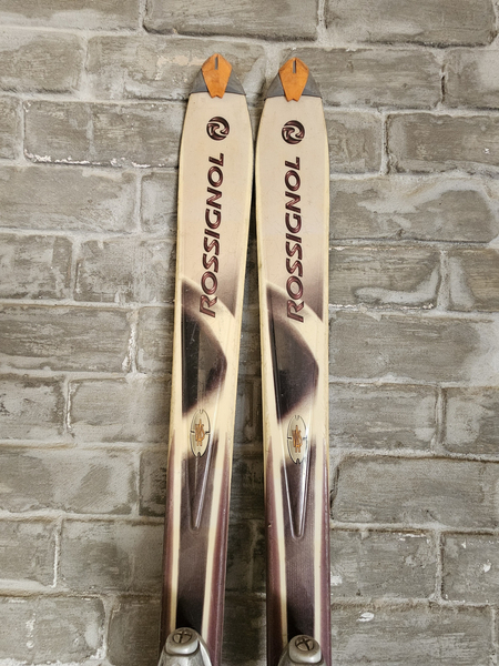 Лыжи Rossignol saphir и comp