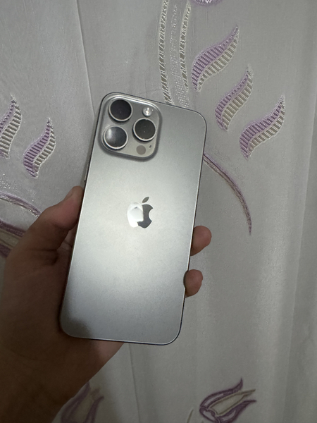Iphone 15 pro max srochna