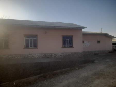 Uy sotiladi 12 sotix Manzil (chashm sharq kóchasi)