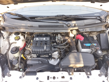 Chevrolet Spark AT sotiladi