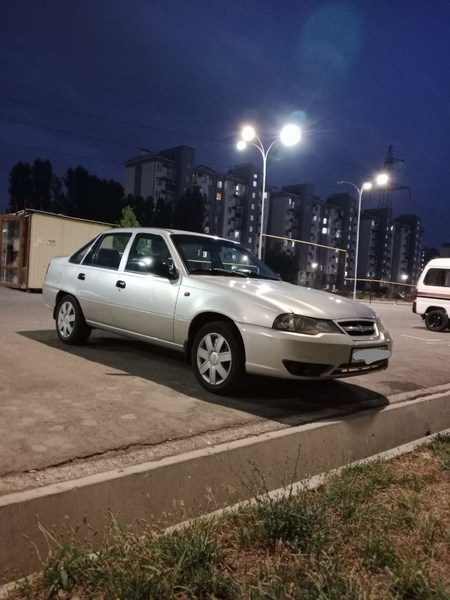 Nexia 2 sotiladi