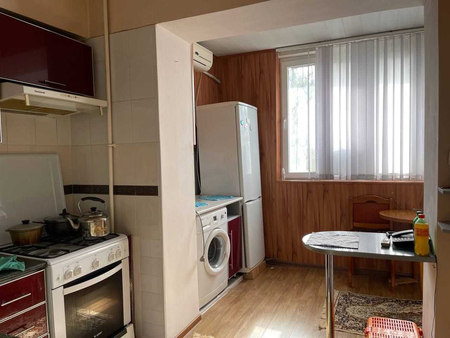 Юнусабад массив Кашгар Трехкомнатная квартира 4/4  (J3502)