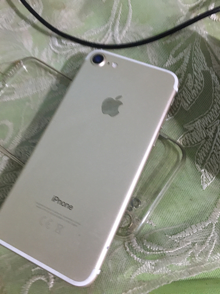 Iphone 7 32 gb.