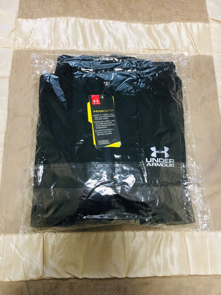 Американский фирменный костюм дышащий UNDER ARMOUR BLACK ONE ORIGINAL