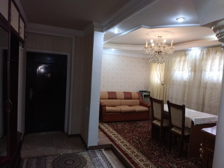 4х комнатная квартира в центре Нукуса