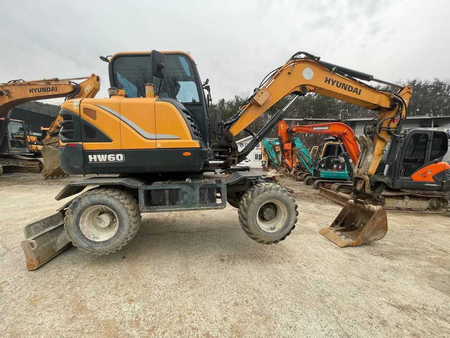 Excavator Hyundai HW60