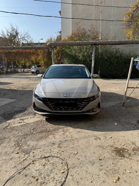Hyundai elantra 2021