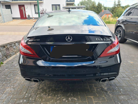 Mercedes Benz CLS 63 AMG
