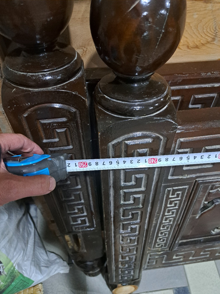 Ассалааму алайкум, ёнгокдан ясалган топчан (каравот, сури) сотилади