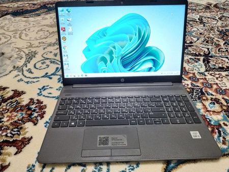 Noutbook HP core i3 1 TB (HHD) Juda kam ishlatilingan yangidek