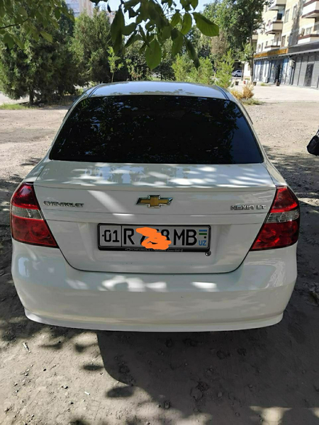 Nexiya 3 srochni sotiladi 2016 dekabr kraska toza