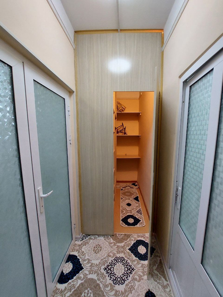Иккиламчига 2 хонали 3 хонага айлантирилган евро ремонт уй сотилпди