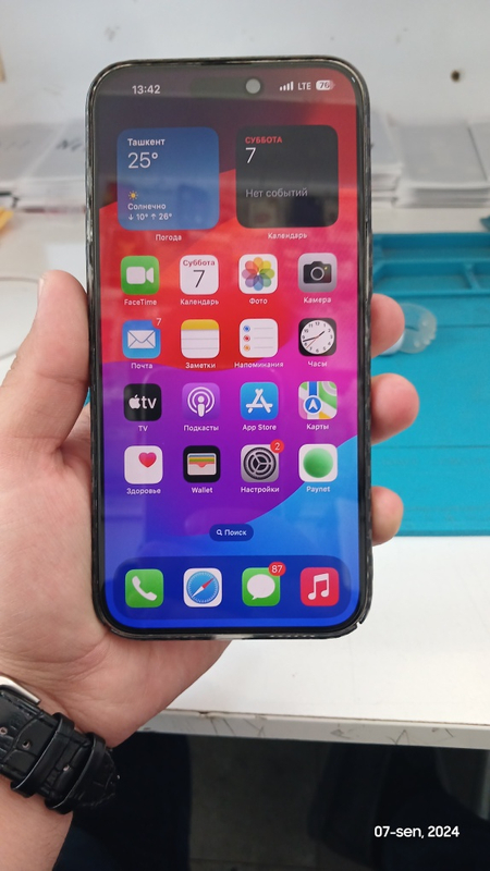 Iphone 15pro max 1 yil kafolati bilan