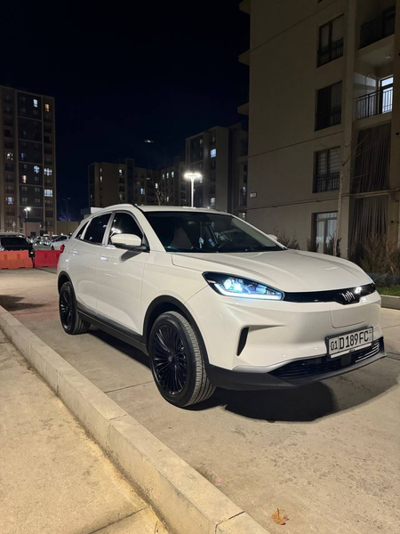 Weltmeister EX5 elektromobil