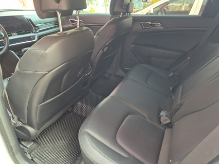 Kia Sportage 2023 full pozisiya