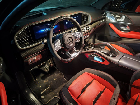 Sotiladi Mercedes GLE 63
