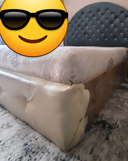 Кровать двух спальни