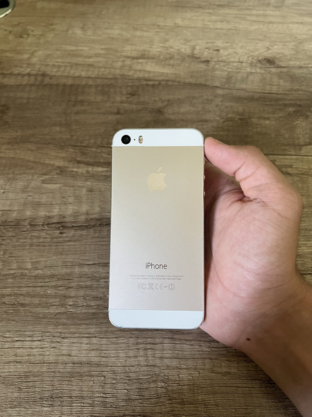 Айфон 5s на запчасть