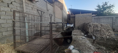 Qoyhona. Qoylani joylashtirish uchun pasatka.
