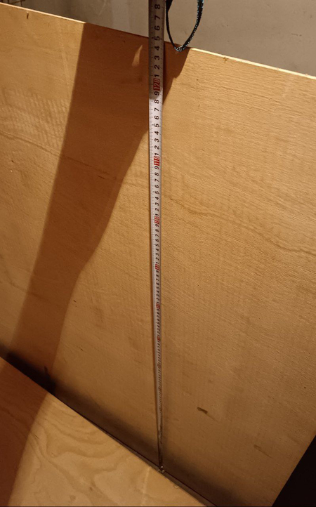 Faner eni 1.25 metr.   Boʻyi 2 metr  Qalinligi 0.4