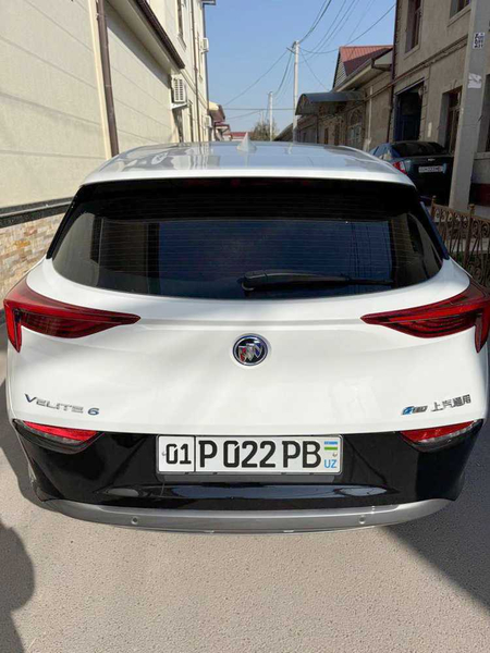 Продаю электромобиль (Buick Velite 6)