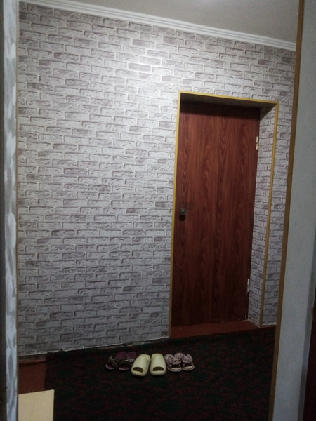 Сдам квартиру 3 комнатную на длительный срок 350$. Торг уместен