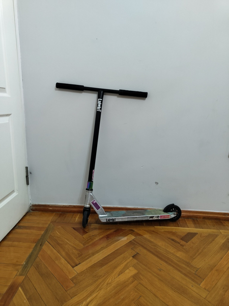 Трюковой самокат Limit
