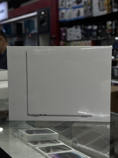 MacBook Air M2 13inch