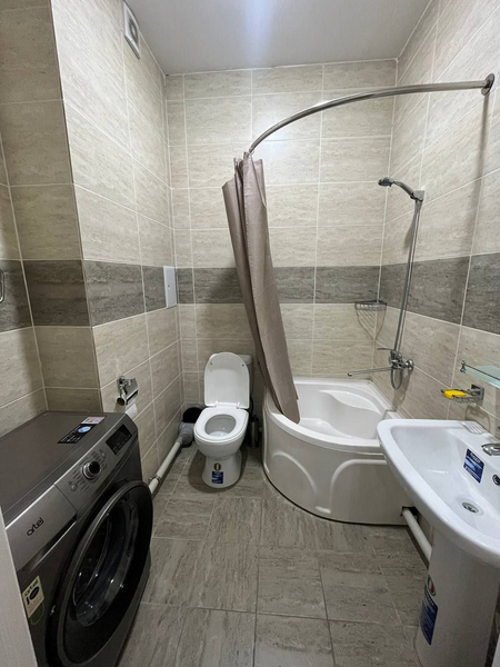 Сдается квартира 1 ком Яшнабад Махтумкули ЖК  Golden House ( 1174)