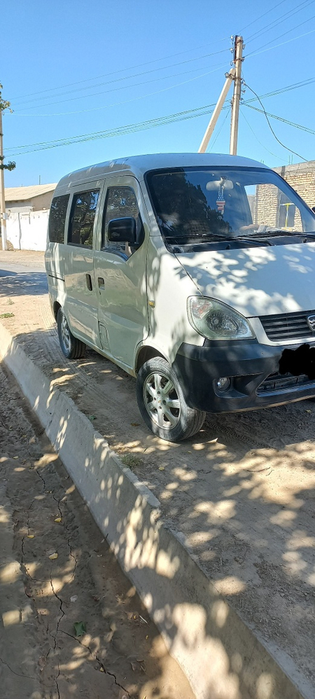 Baojun 630 китайский автомобиль