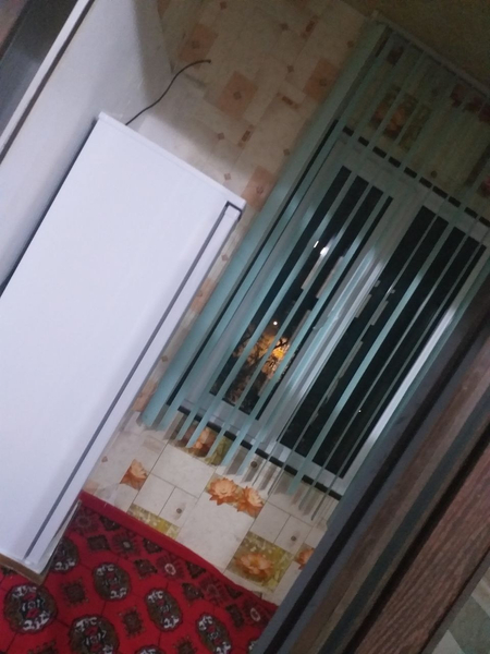 Srochna.2 ta qiz kk.o'qidigan qizlar uchun.Mirzo ulug'bek metroda