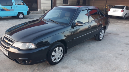 Автомобиль нексия 2