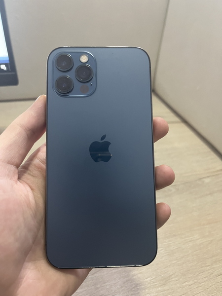 Продаётся Iphone 12 Pro